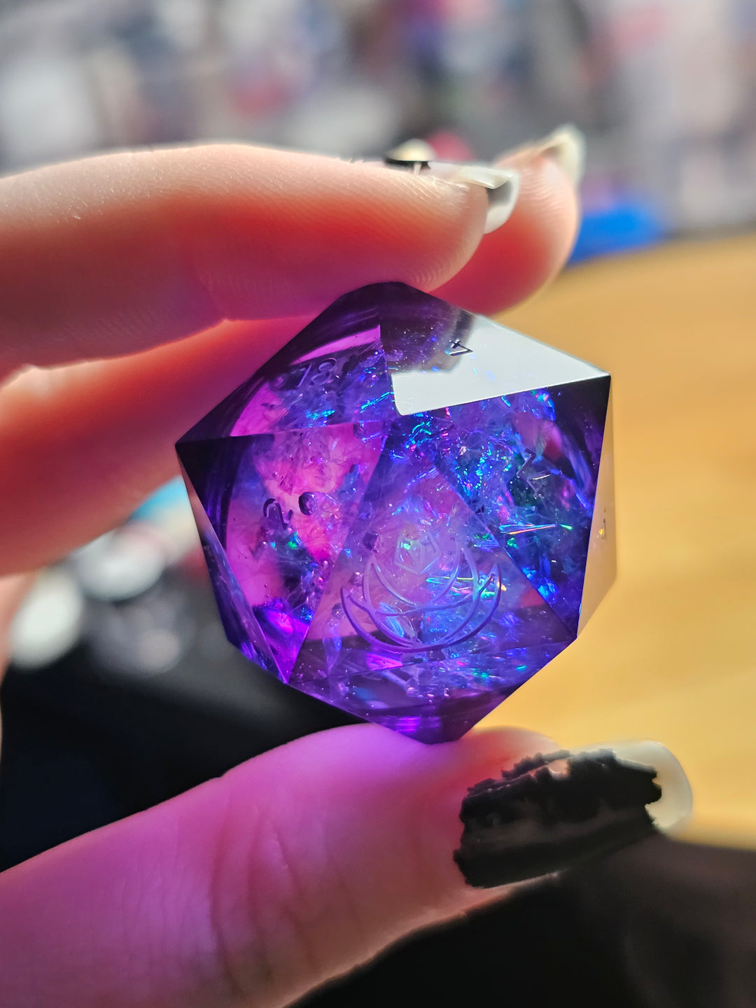 Pre-order ElectroHex 33mm D20 – Cassiopeia Dice